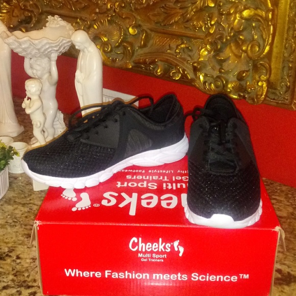 Cheeks by Tony Little | Shoes | Tony Little Cheeks Sport Gel Trainer ...